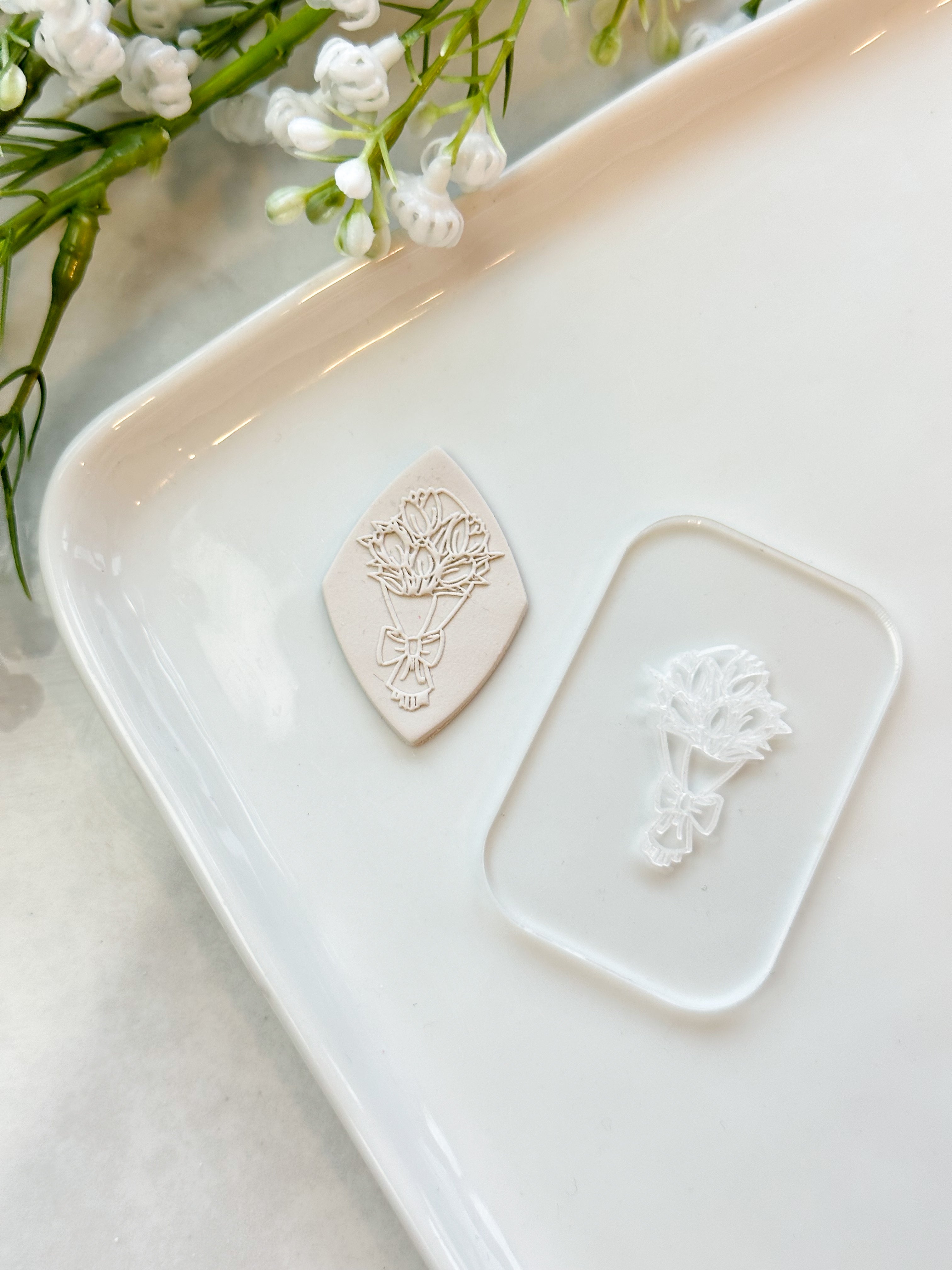 Tulip Bouquet Acrylic Texture Tile | Acrylic Embossing Stamp – Tera Clay