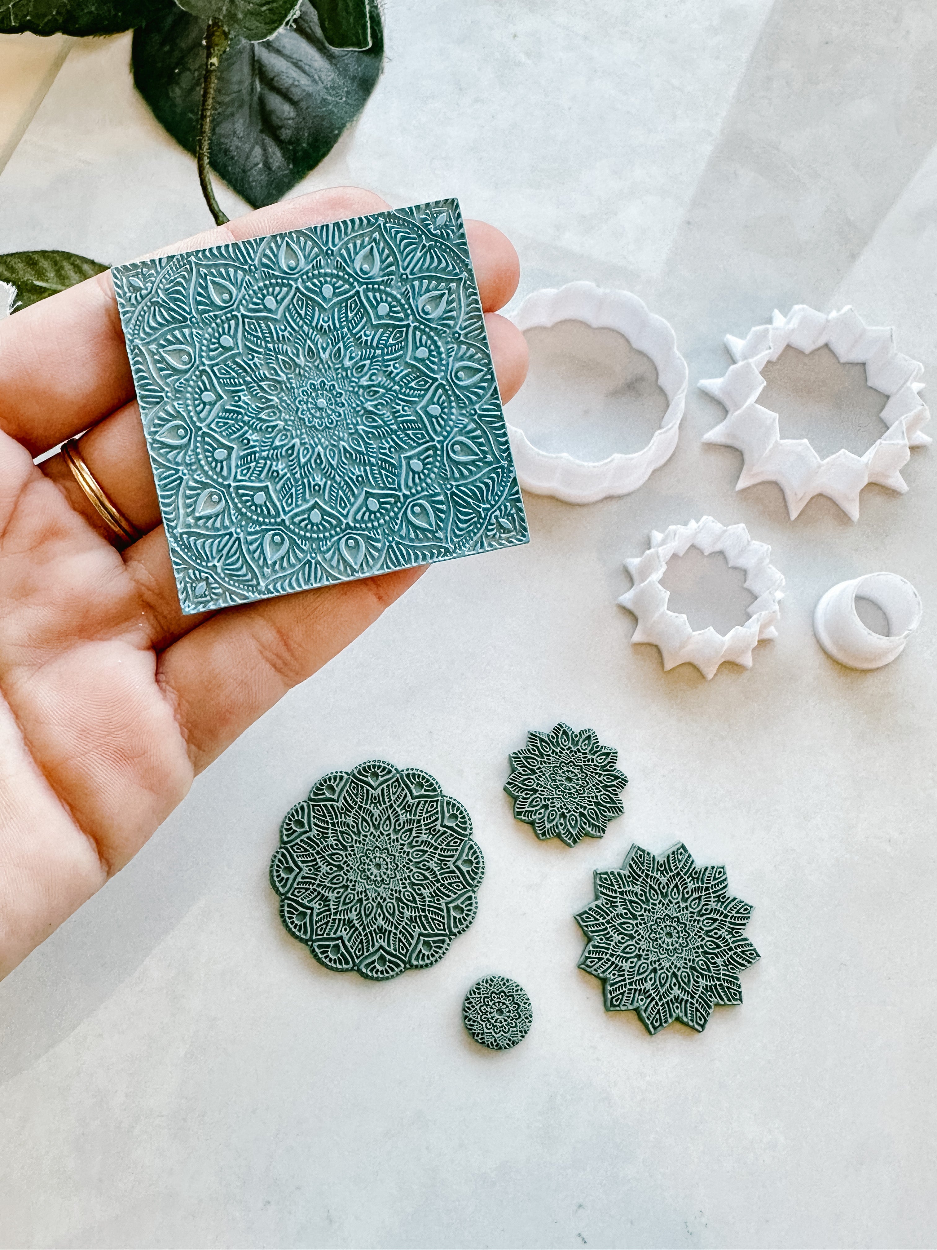 Mandala Texture Mat 09 – Tera Clay